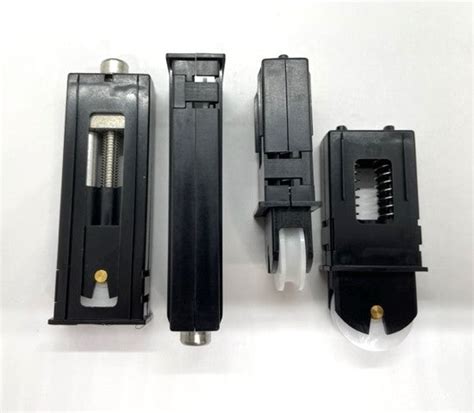 Robe Rollers Suits Stegbar Hiro Sold As Set 4 Units Mr Windows Au
