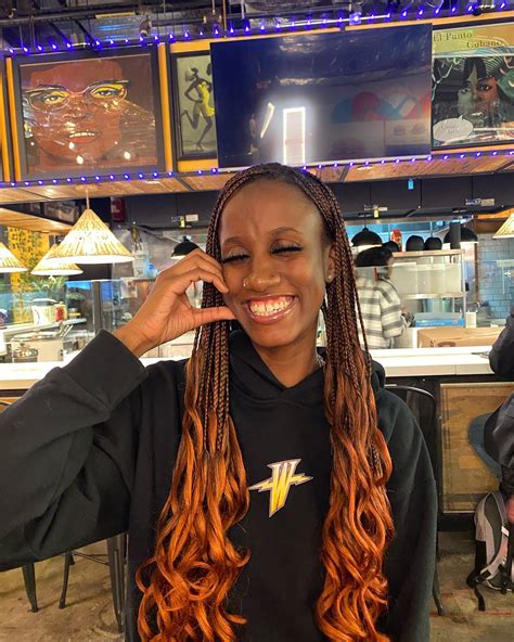 ౨ৎ 𝘢𝘴𝘴𝘺🦋🧸 When It Comes To Rapping Ima Let Yoongi Handle That 😭 Not