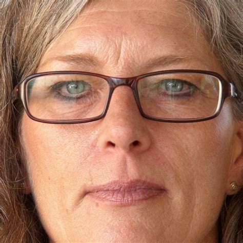 Nathalie Hoffmann Dozentin Daz And Deutsch Für Den Beruf Nathalie Hoffmann Xing