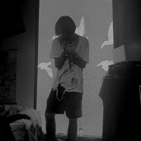 Stream Spotlight Lil Peep Og Version By Mai ʚ♡ɞ Listen Online For