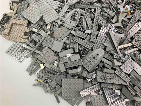 Lego色分けブロック バラ 灰色グレー 4kg以上 大量まとめ売り パーツ プレー基本ブロック 特殊ブロック 部品取りその他｜売買され