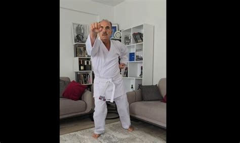 Gjakozuki Ageuke Udouke Merovci Veshur Me Teshat E Karatesë Vazhdojmë Pas 48 Orëve