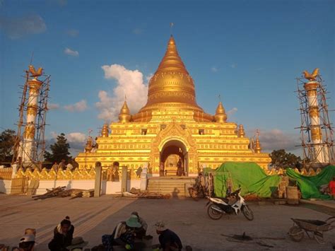 လွိုင်လင်မြို့တွင် တည်ထားကိုးကွယ်သည့် အနန္တဇိနလောကချမ်းသာစေတီတော်ကြီး