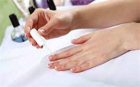 Can You Shower With Acrylic Nails