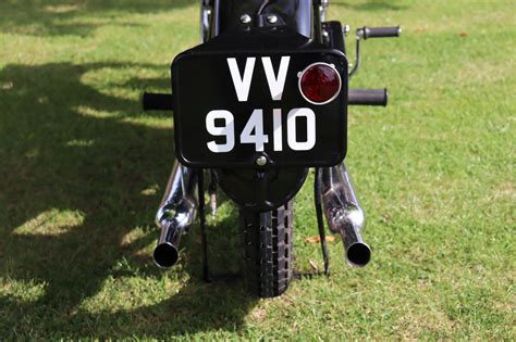 Lot 379 1946 Ariel Ng 350