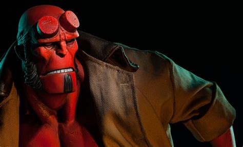 Hellboy Hellboy Premium Formattm Figure By Sideshow Collec Sideshow