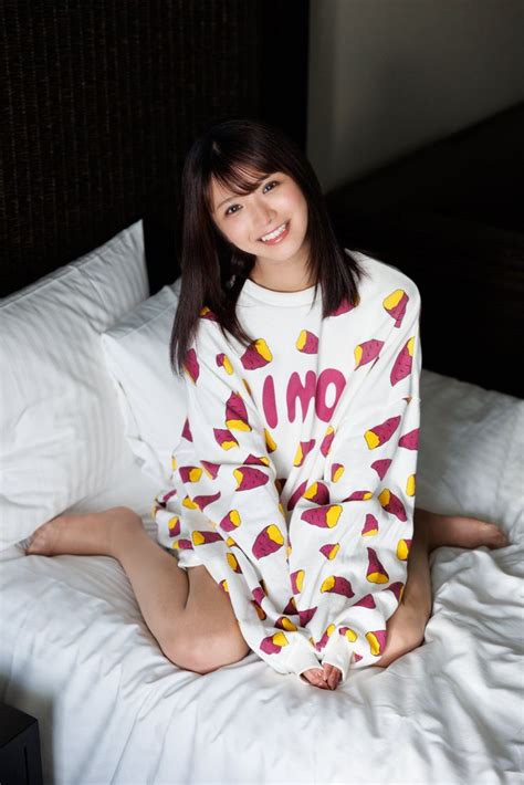 Kanda Kanda Season On X Model Night Gown Seasons