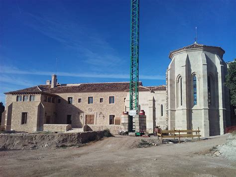 Reconstrucción Del Monasterio De San Pelayo A Lo Largo Del Tiempo