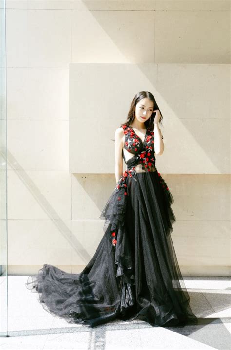 曹菁芮菁芮第2页大山谷图库