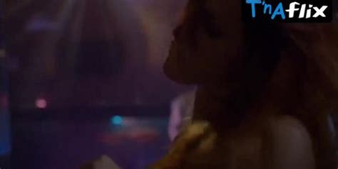 Luciana Paes Lesbian Scene In Call Me Bruna Tnaflix Com