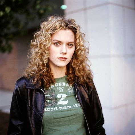 Oth Season 1peyton Curly Hair Styles Peyton Sawyer Hair Styles