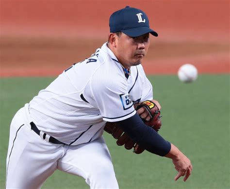 西武松坂大輔投手・復帰後本拠地初登板 Moment日刊ゲンダイ