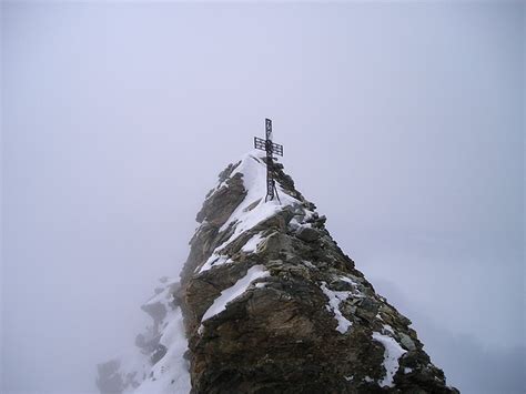 Matterhorn Gipfel Gipfelkreuz Kostenloses Foto Auf Pixabay