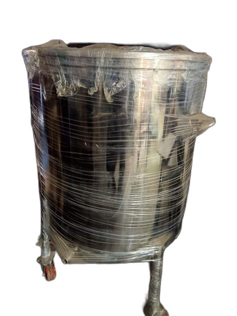 S S And S S Standard SS Agitator Tank Automation Grade Automatic Capacity L At