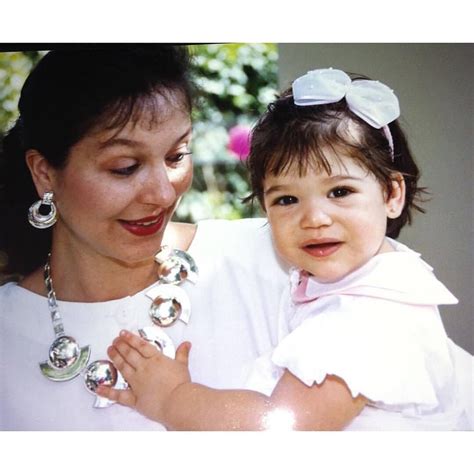 Jenise Fernandez Jferntv • Instagram Photos And Videos