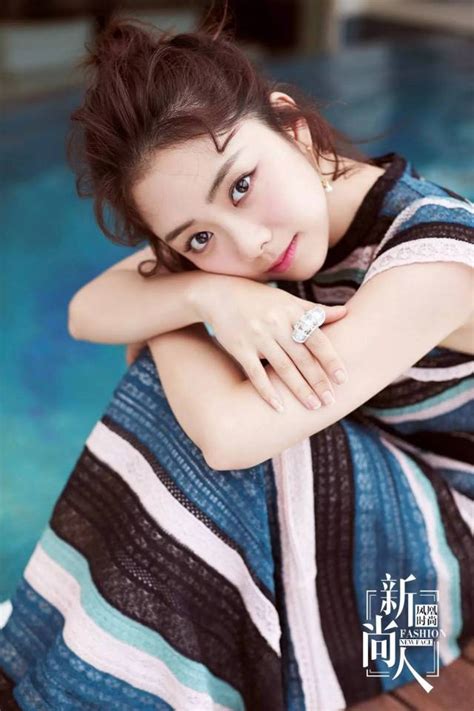 小蛙和谭松韵谭松韵谭松韵最萌大山谷图库