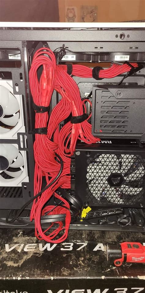 Hyte Y60 Build With Cable Management R Hyte