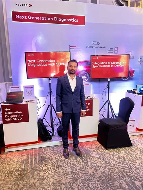 Vectorindiaconference24 Automotive Autosar Vehiclediagnostics… Rajasekhar Kuri