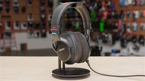 Sony MDR-MV1 Review - RTINGS.com