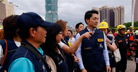 El Alcalde De Taipei Viajó A Shanghai En Medio De Las Crecientes
