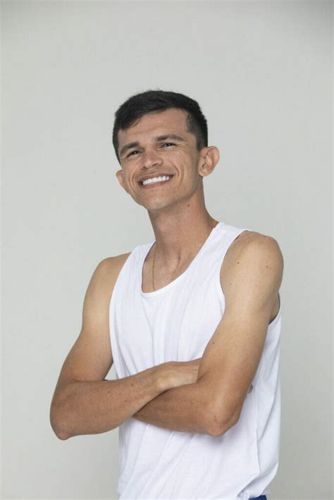 Quem Saiu De A Grande Conquista Tiago Dionísio é O Quarto Eliminado