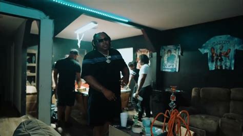 Boss B Ghetto Fabulous Prod By King Diamond Youtube
