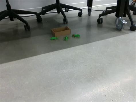 Grasshoper And Boxes Keypoint Detection Dataset By Adrain