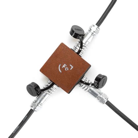 Ferrum Power Splitter For Ferrum Cables Includes Fpl 05m Open Box