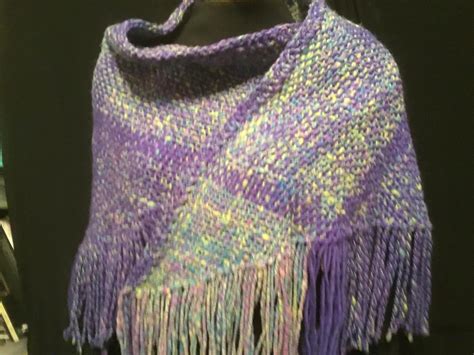 Handspunhandwoven Wool Triangular Shawl Eventeny
