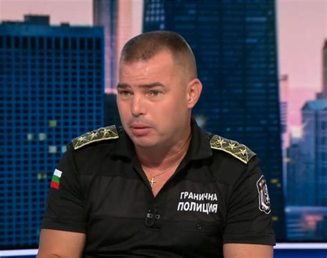 Екшън край Драгоман Шофьор се опита да прегази полицаи по време на операция за задържането му