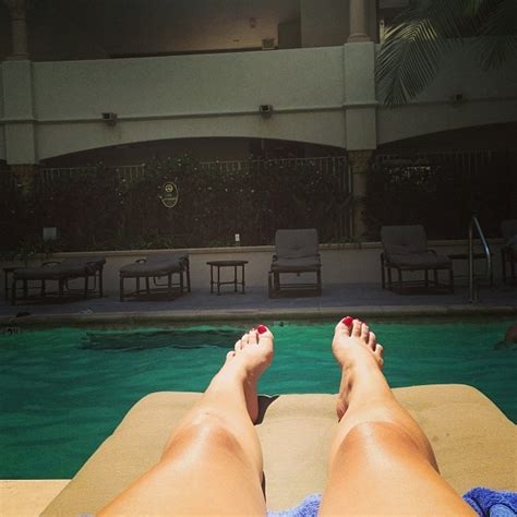 Aylin Bayramoglu Feet