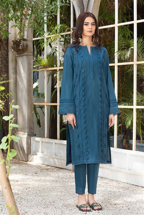 Elegance Clothing Online