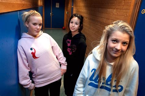 Savner Tiltak Mot Jentemobbing