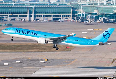 Hl7702 Korean Air Airbus A330 323 Photo By Mike Tango Whiskey Id