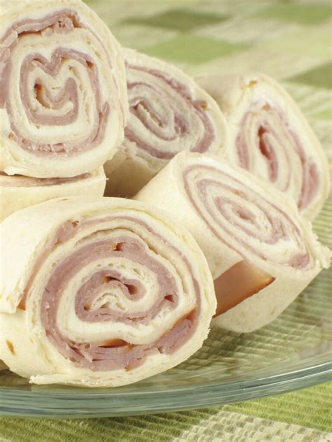 Pionono De Jamon Y Queso Como Preparar Pionono Salado Relleno