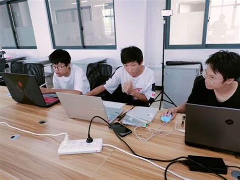 计算机科学与工程学院举办第四届全国大学生算法设计与编程挑战赛秋季赛 欢迎访问桂林航天工业学院计算机科学与工程学院