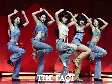 르세라핌 첫 정규 언포기븐 발매 나만의 길을 개척할래~ [tf사진관] 포토 기사 더팩트