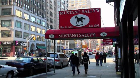 Muninyc West 28th Street And 7th Avenue Chelsea Manhattan 10001