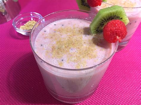 Kiwi Raspberry Smoothie Recipe • Great Breakfast Drink Club Foody