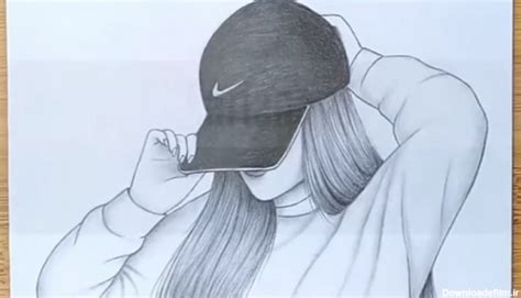 عکس دختر با کلاه اسپرت