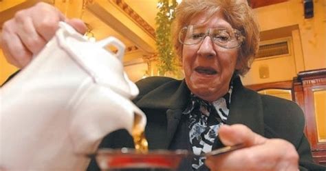 Yiya Murano La Señora De Los Venenos 250 Amantes Y Las Tres Víctimas