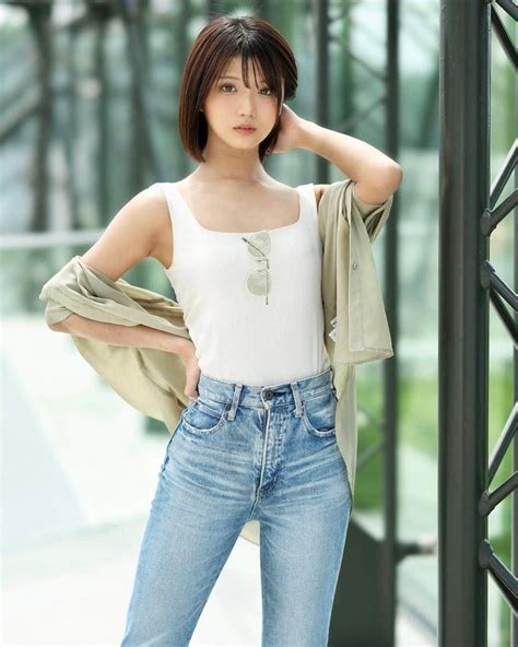 山本ゆうかさんのインスタグラム写真 山本ゆうかinstagram「 母が日焼けしてたので私と比べてみたら私の方が黒かったので
