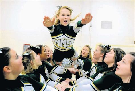 Monelison Middle Cheerleaders Creating A Winning Tradition