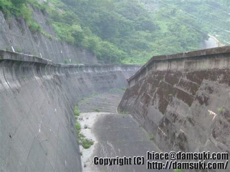 ダム好きさん御母衣ダム みぼろだむ岐阜県2頁6