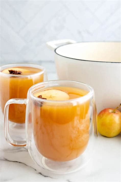 Best Wassail Recipe Traditional Holiday Drink House Of Nash Eats