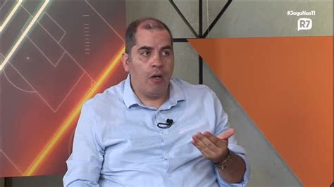 Podcast Joga nas 11 Inacreditável dispara Fredy Junior sobre post