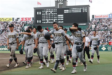 「心が救われた」仙台育英 慶応びいき“マナー違反応援”の超アウェーでの奮闘に相次ぐ賞賛 女性自身