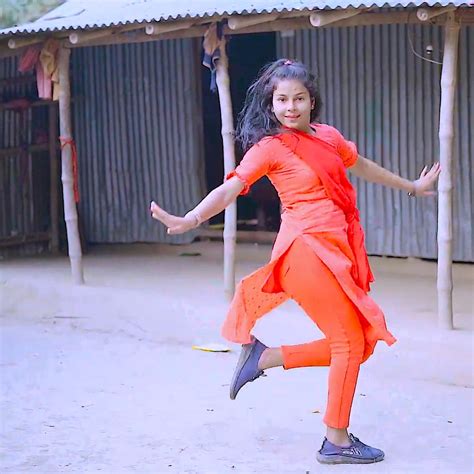 Juthi Dance Media গ্রামের মেয়ের অস্থির নাচ ভালোবাসা নিঠুর খেলা