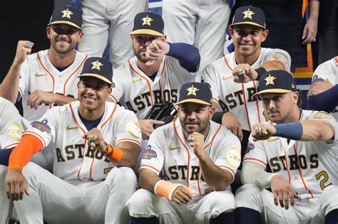 Astros World Series Rings Breaking Down All The Symbolism