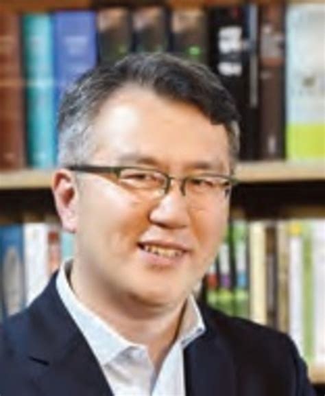 신앙의 변화와 변질 사이에서 크리스찬리뷰 ㅣ The Christian Review